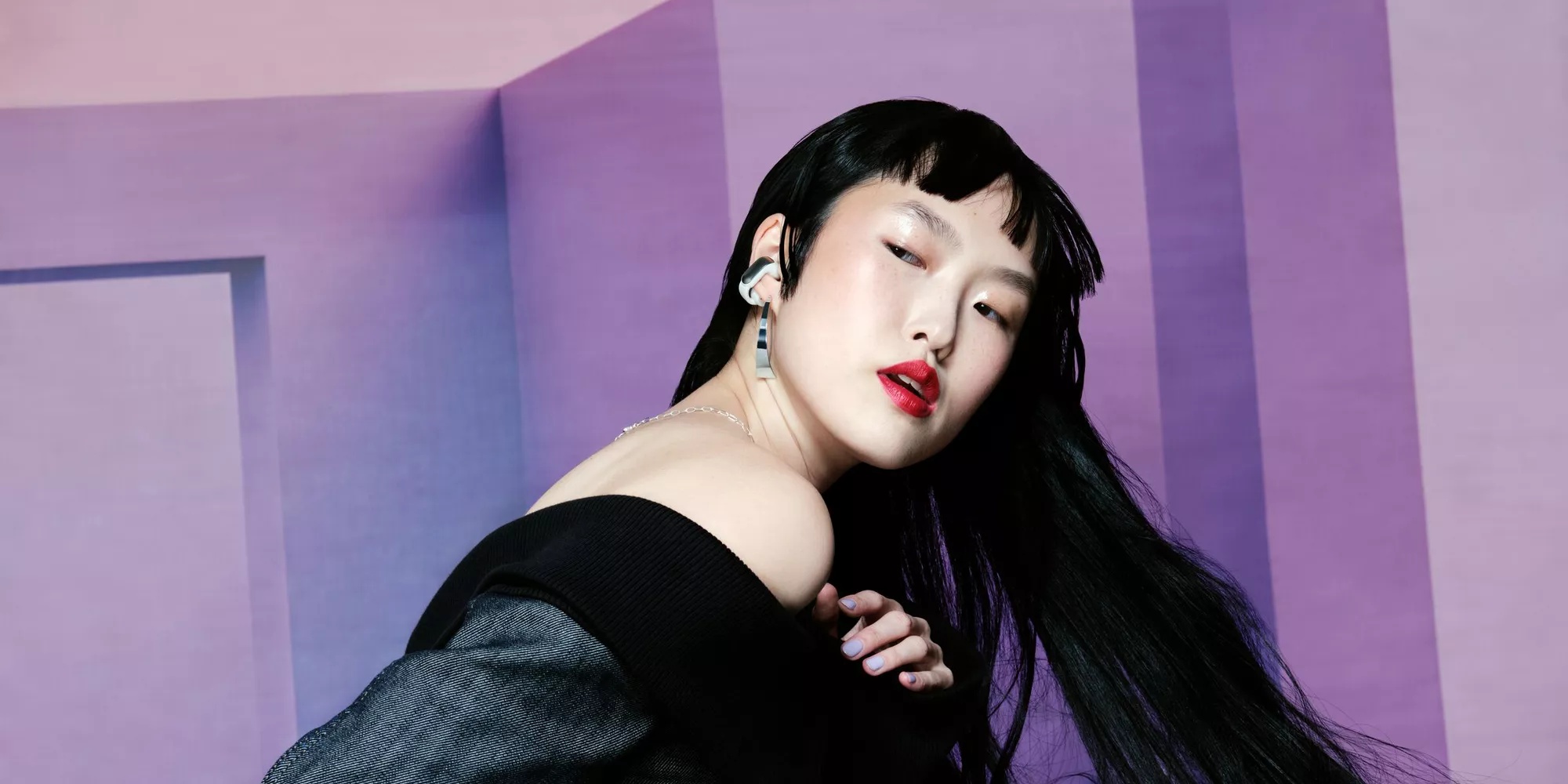 What Are Open-Ear Headphones & How Do They Work? | Bose